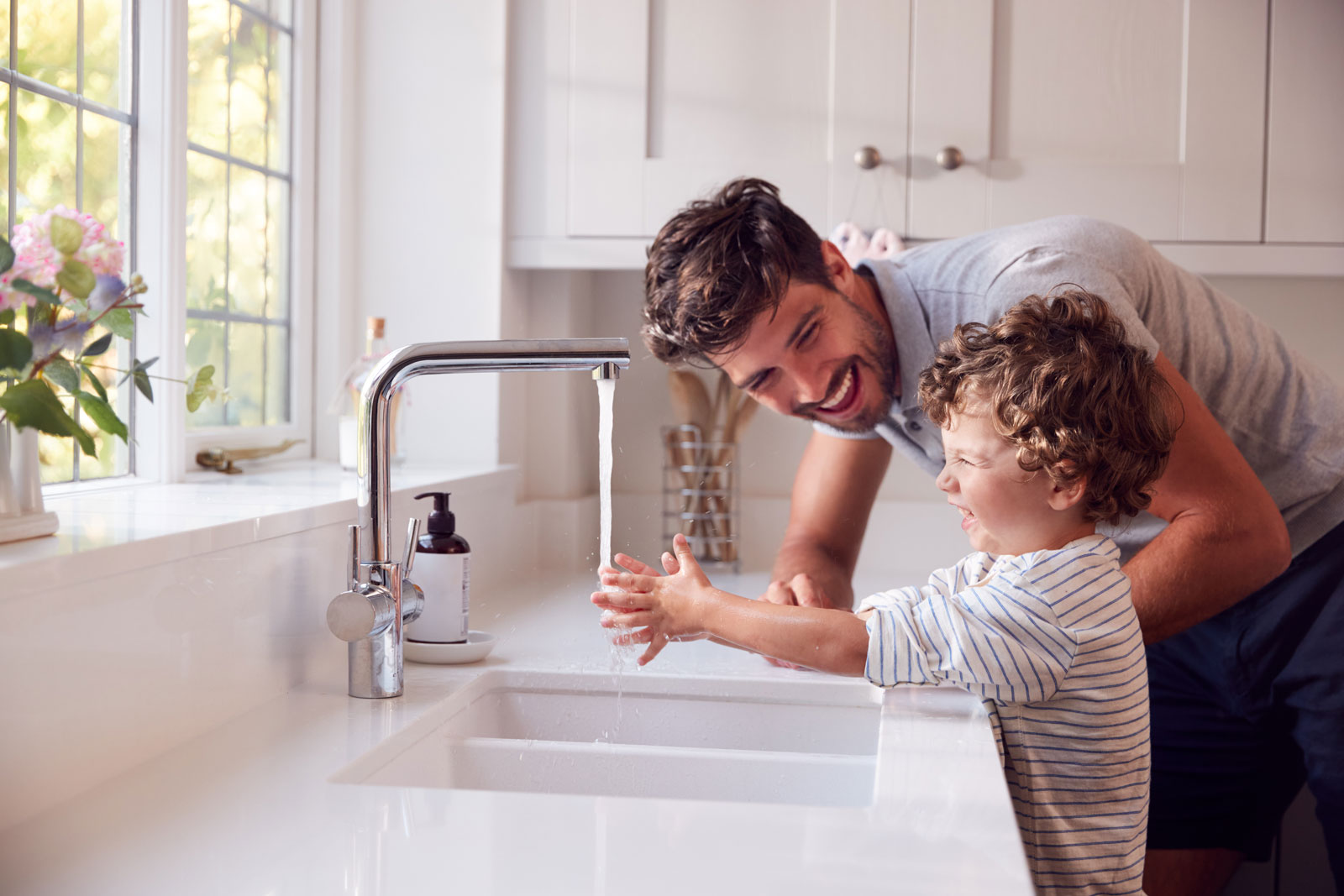 Pourquoi et comment se laver les mains ? | SANYTOL